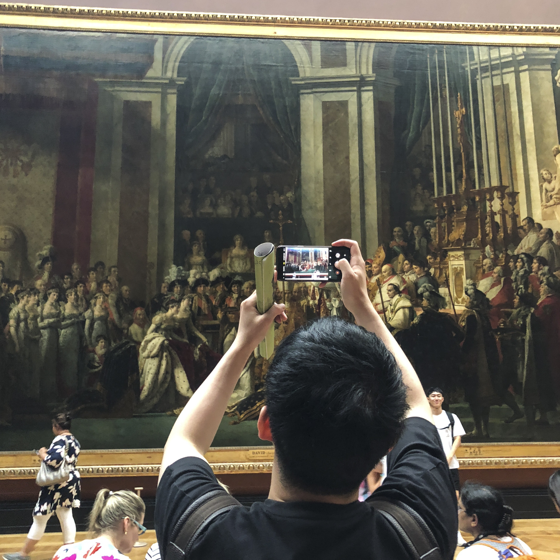 How to View Art – Anthrow Circus