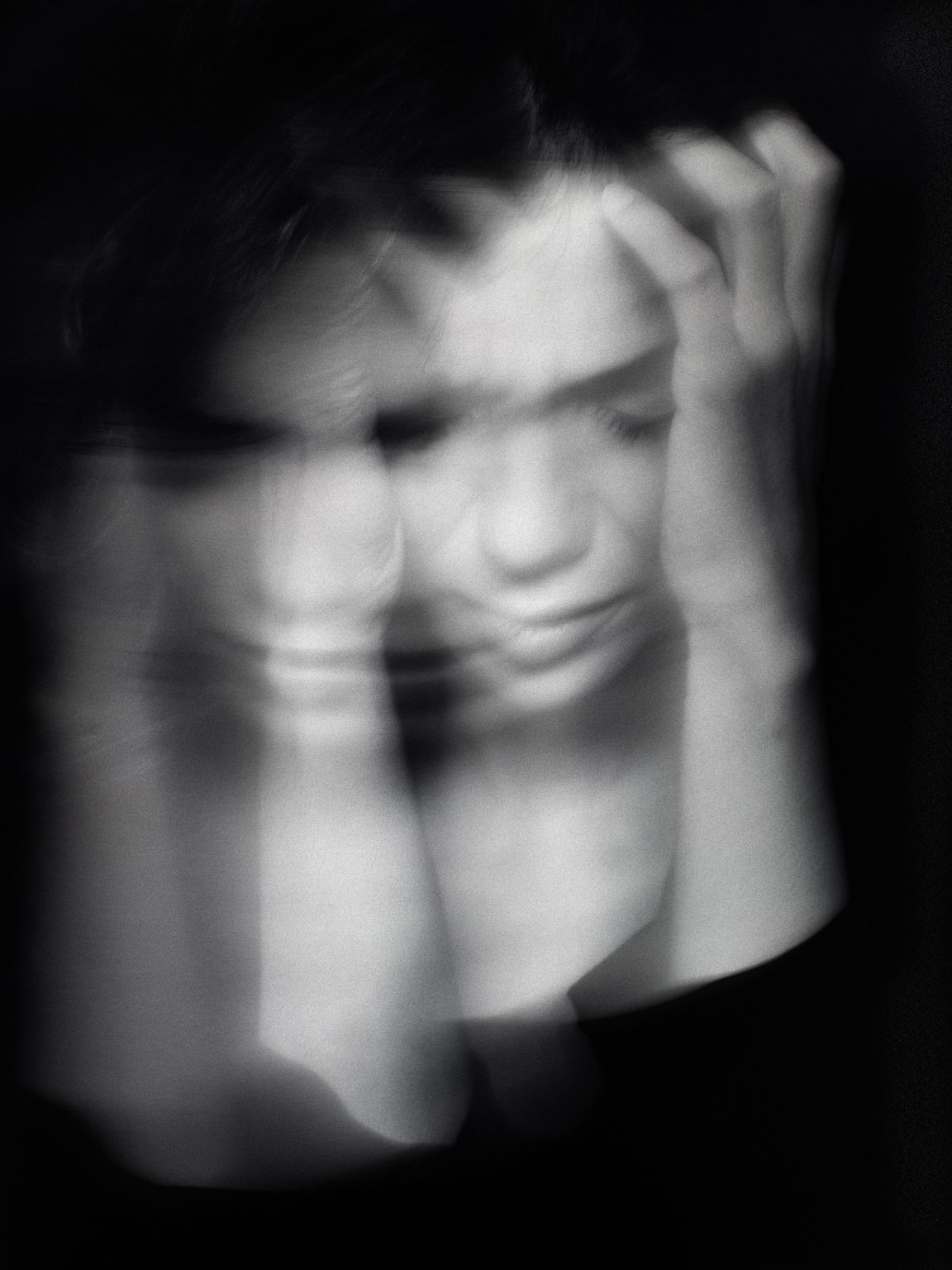 Photography as a Medium for Showing Trauma’s Complexity – Anthrow Circus
