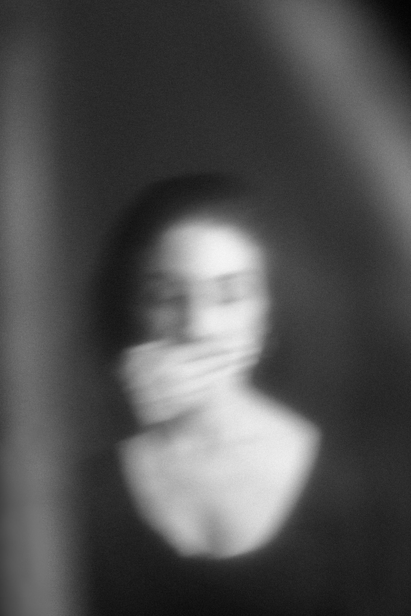 Photography as a Medium for Showing Trauma’s Complexity – Anthrow Circus